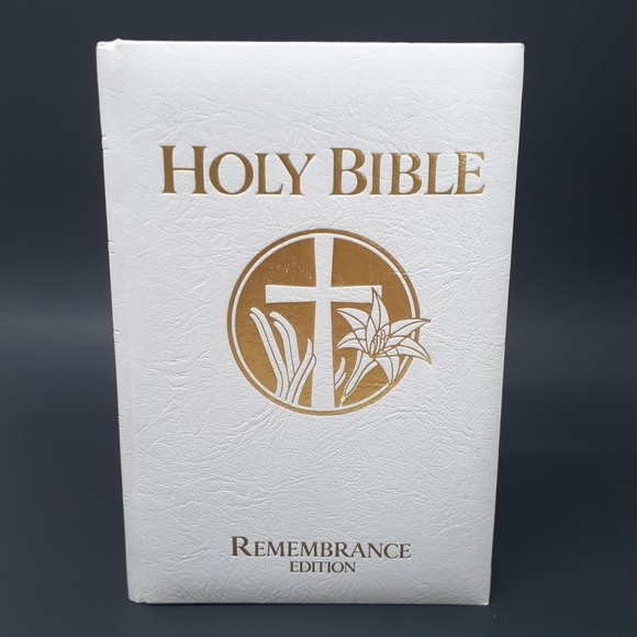 Other | Vtg Holy Bible Kjv White Leatherette W Gold Lettering ...